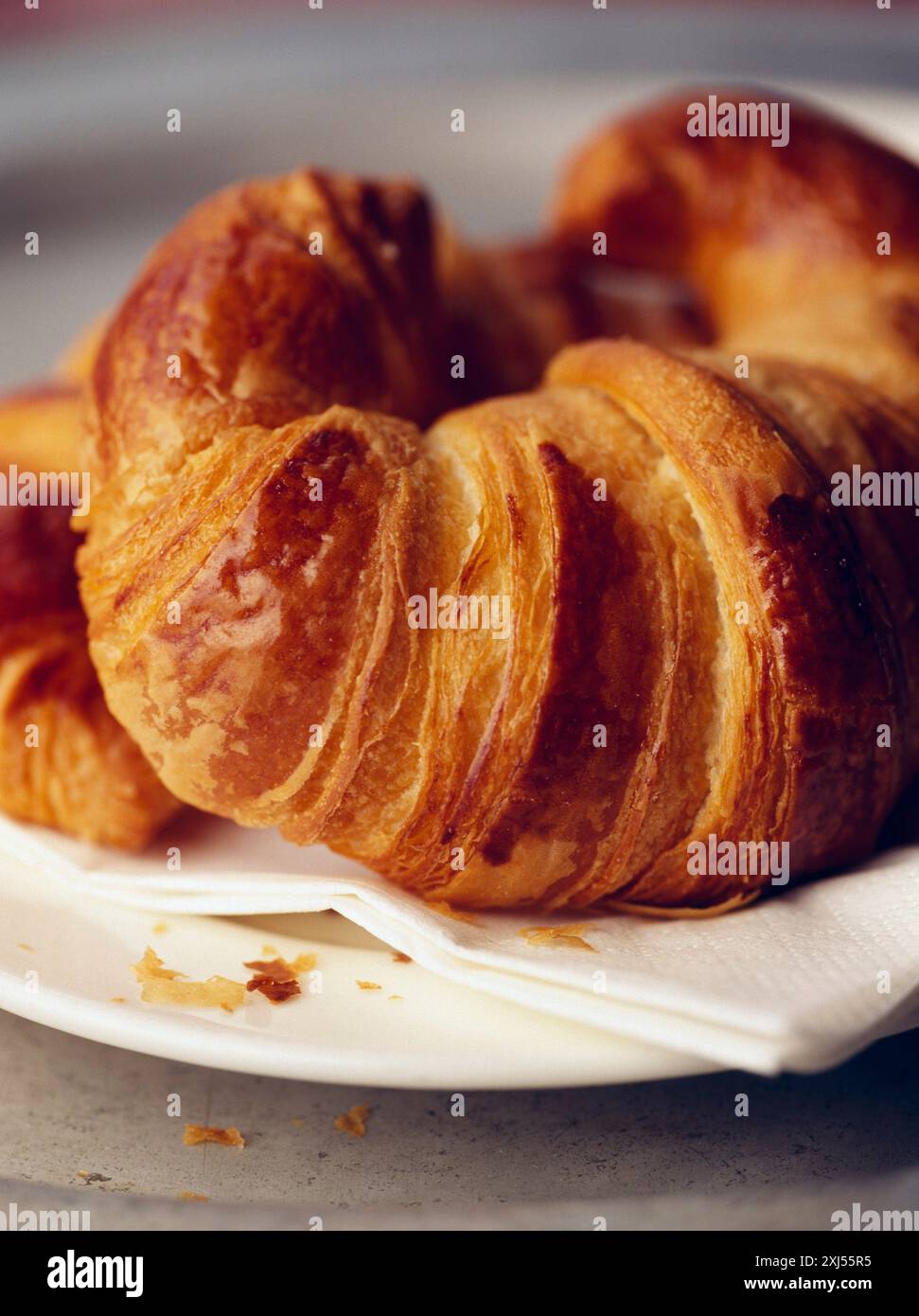 Croissant plain hi-res stock photography and images - Alamy