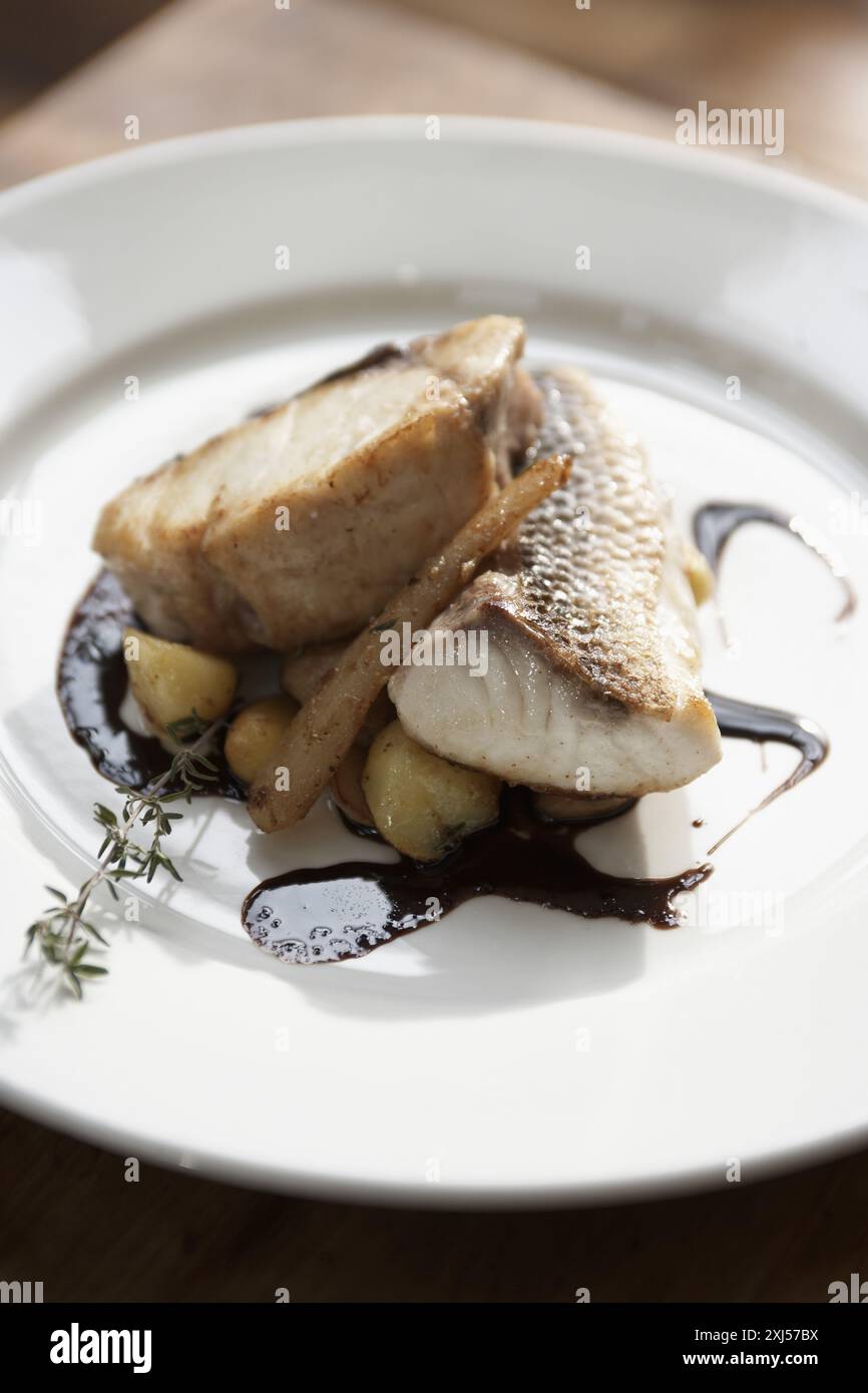 Sea bass vegetables hi-res stock photography and images - Alamy