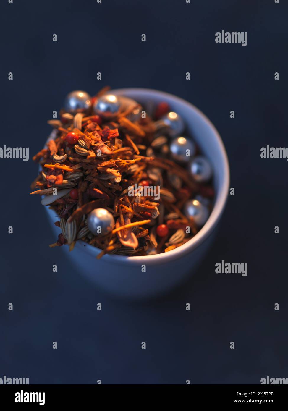 Supari hi-res stock photography and images - Alamy