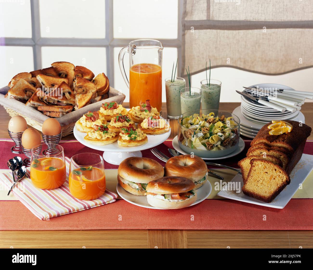 Brunch buffet style table hi-res stock photography and images - Alamy