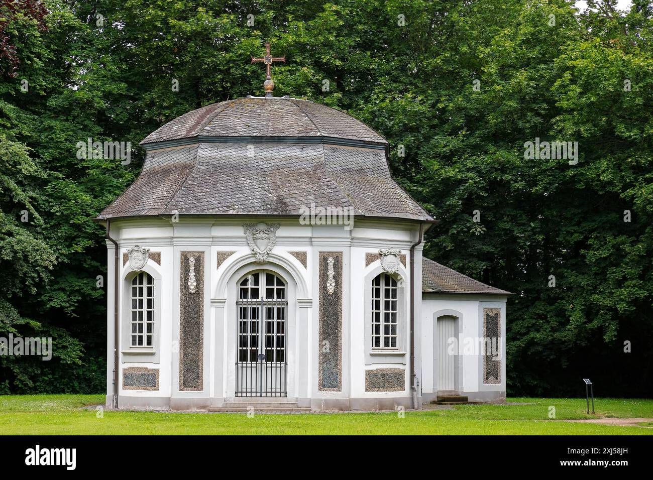 Chapel of St. Maria Aegyptiaca in the palace park at Falkenlust Hunting ...