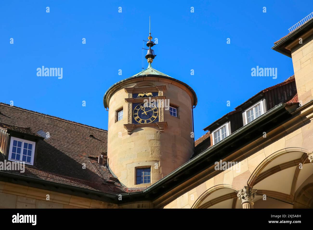 Old Palace Stuttgart, tower clock, clock hand, former moated castle ...