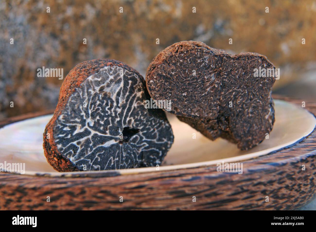 Perigord black truffle hi-res stock photography and images - Alamy
