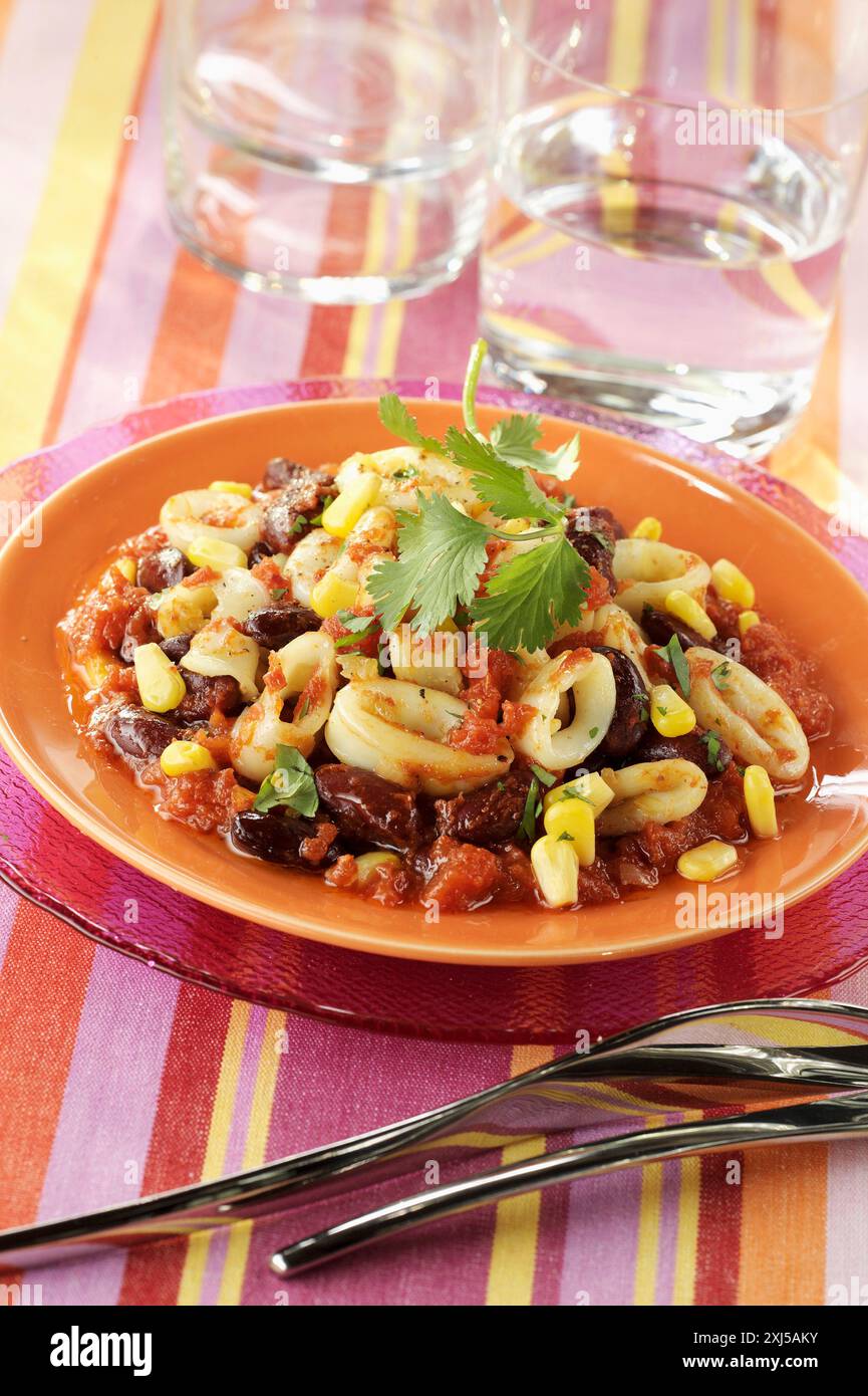 Mexican style hi-res stock photography and images - Alamy