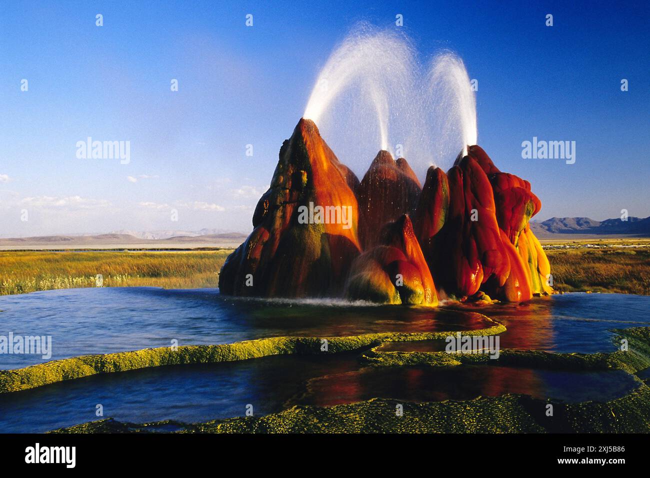 Fly Geyser in Nevada's Black Rock Desert, USA, Black Rock Desert ...