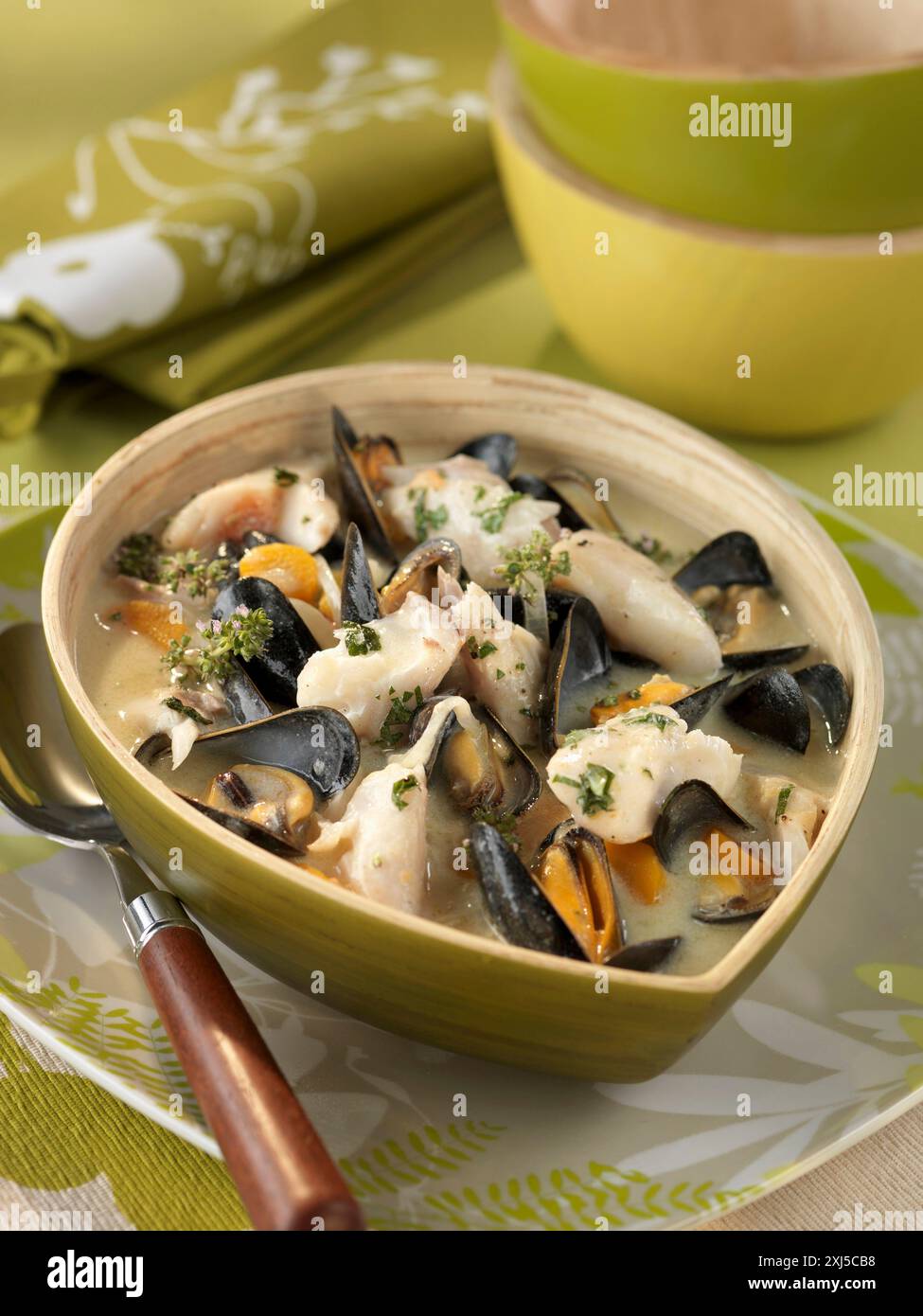 Seafood and cod stew Stock Photo - Alamy
