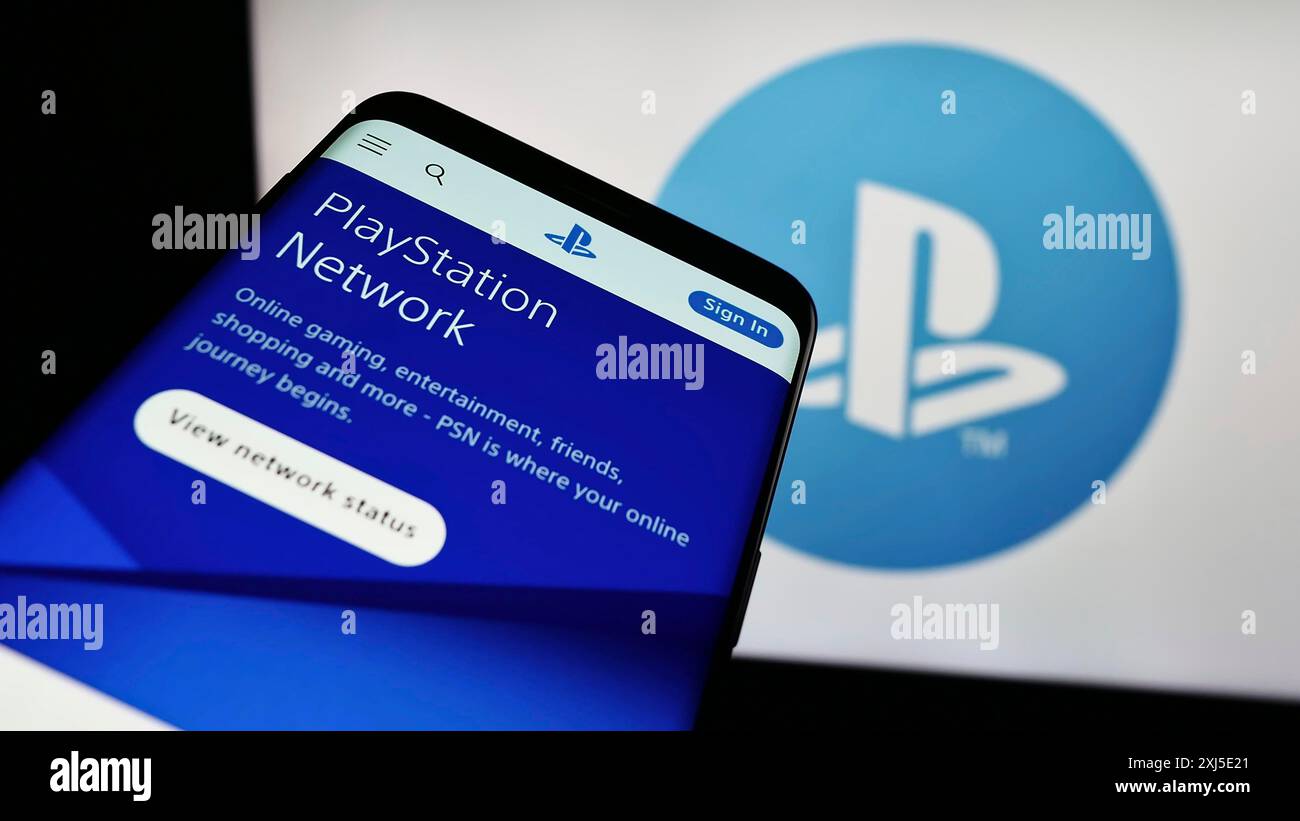 Playstation network logo hi-res stock photography and images - Alamy