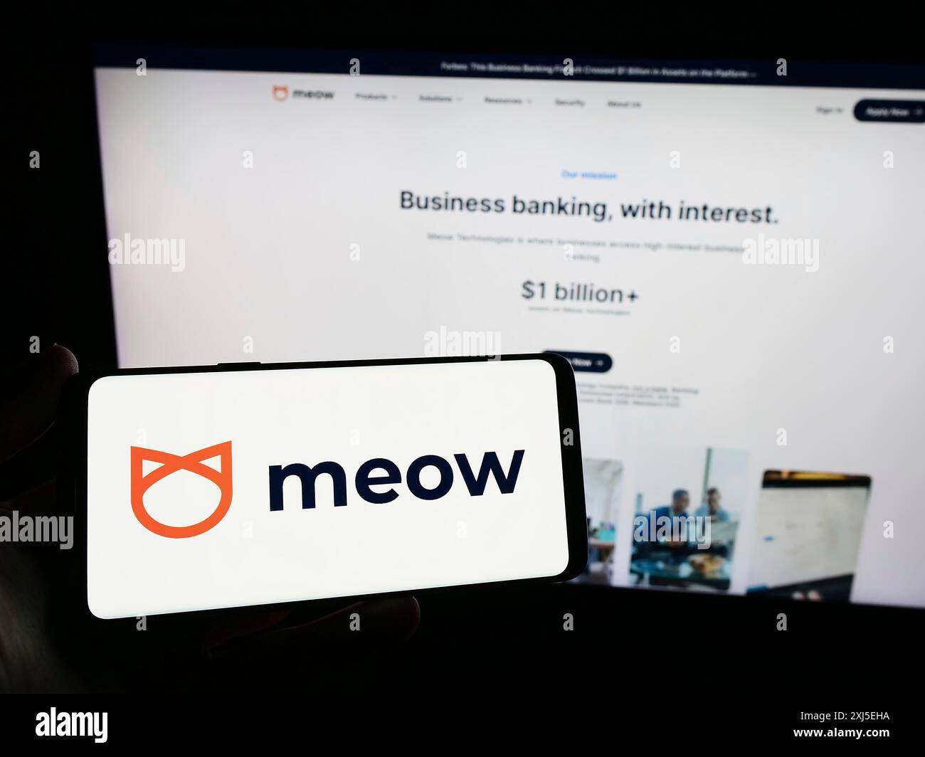 Fintech display hi-res stock photography and images - Alamy