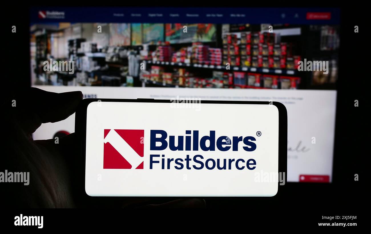 Builders firstsource logo hi-res stock photography and images - Alamy
