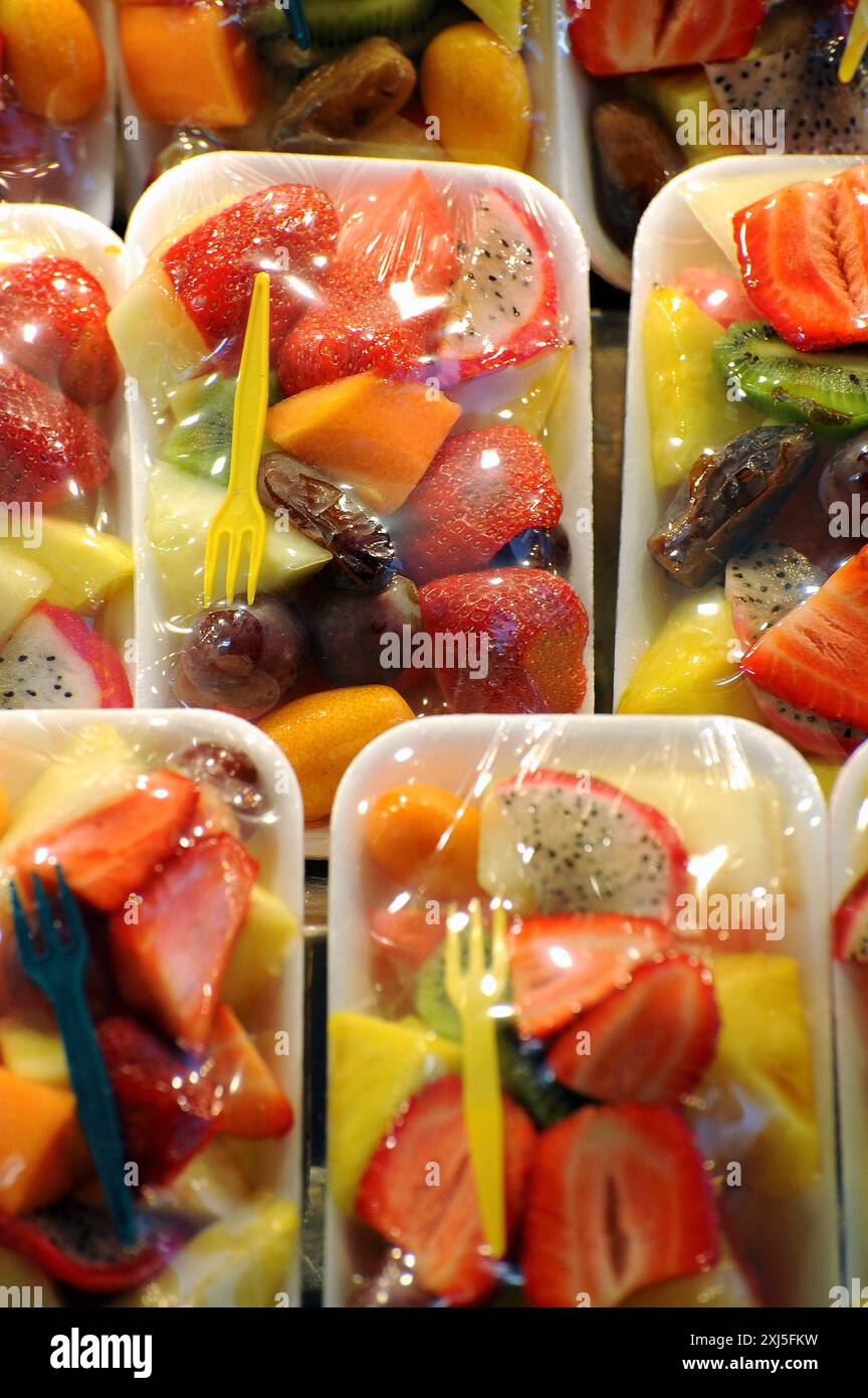 Packed strawberry hi-res stock photography and images - Alamy