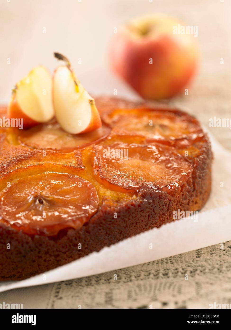 Apple Tatin cake Stock Photo - Alamy