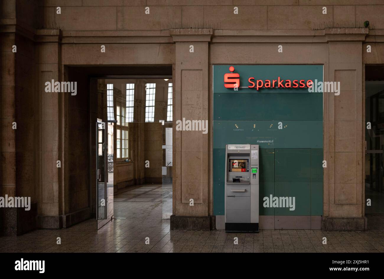 ATM, savings bank, logo, main station, terminus station, Leipzig ...
