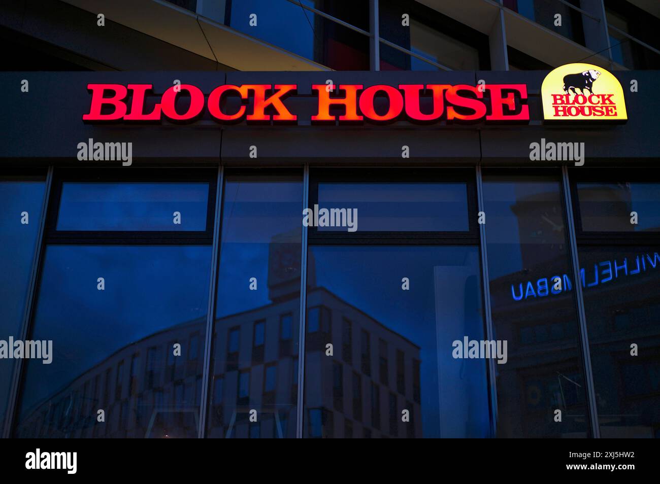 Block House, steakhouse, franchise, logo, lettering, Rotebuehlstrasse ...