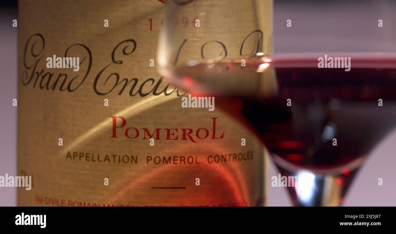 Pomerol bordeaux gironde france hi-res stock photography and images - Alamy