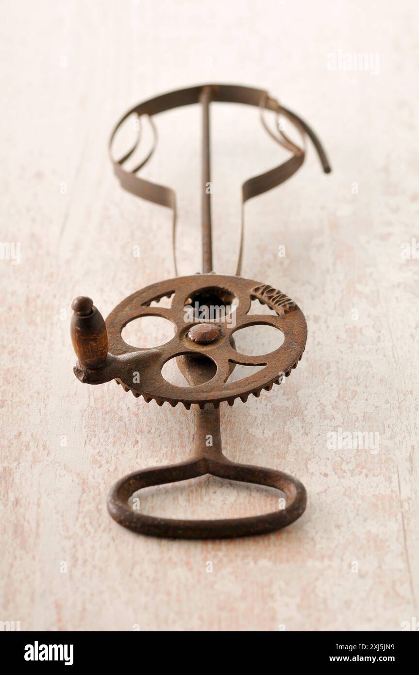 Old fashioned whisk hi-res stock photography and images - Alamy