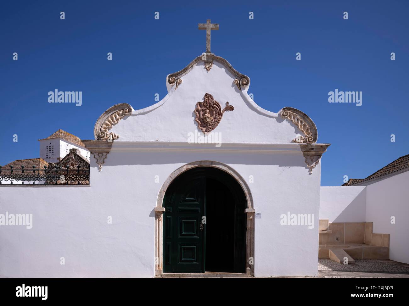 Chapel of St Michael, Capela Sao Miguel, Cathedral Igreja da Se ...