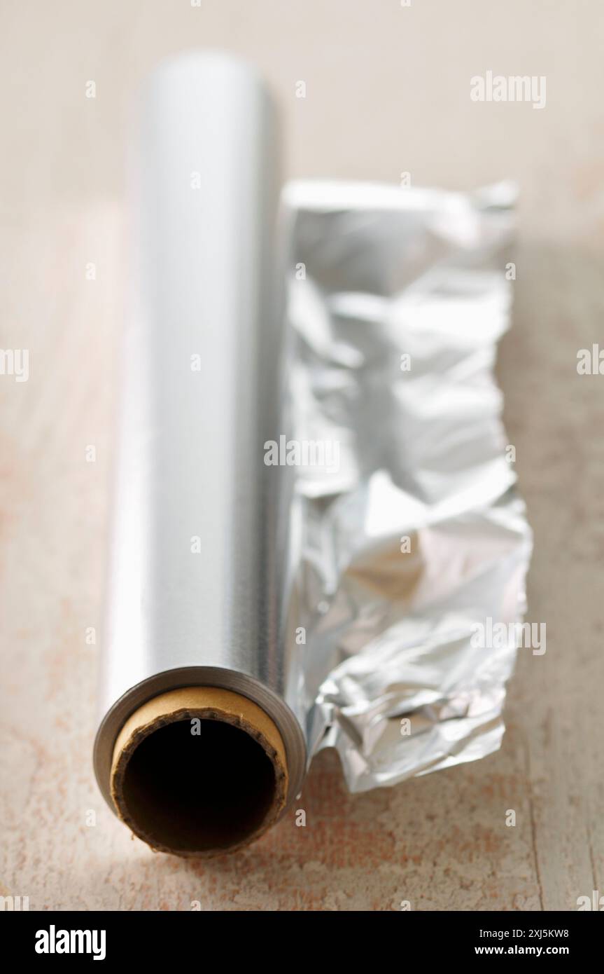 Roll of aluminium paper Stock Photo - Alamy