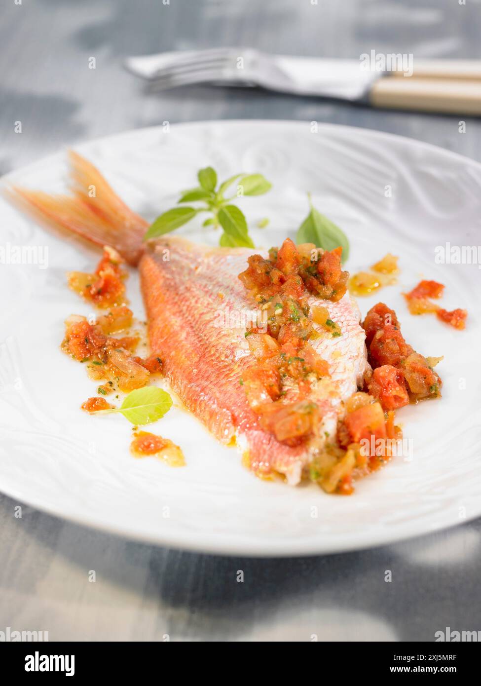 Seabream tomato hi-res stock photography and images - Alamy