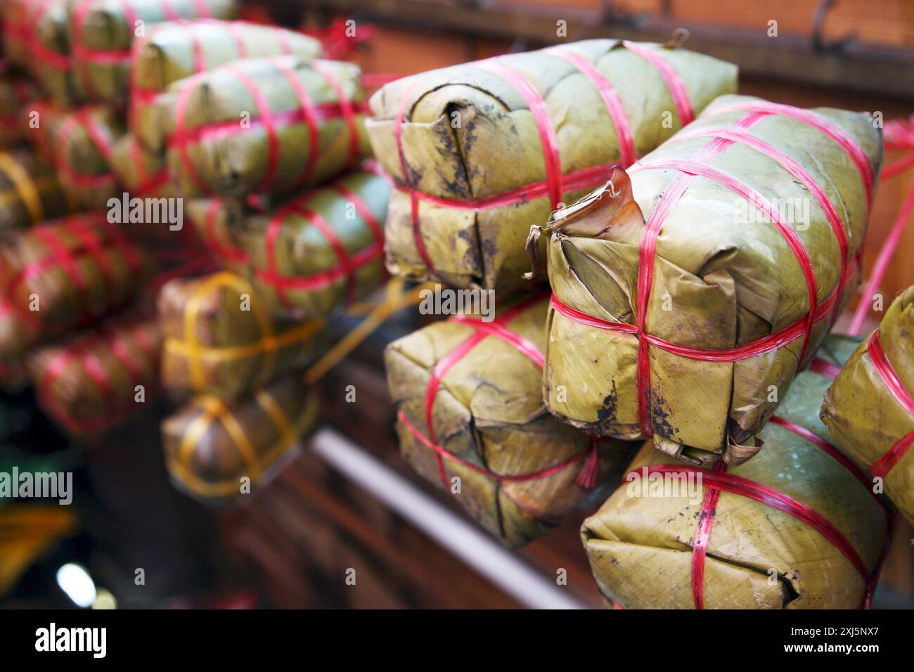 Parcel leaf hi-res stock photography and images - Alamy