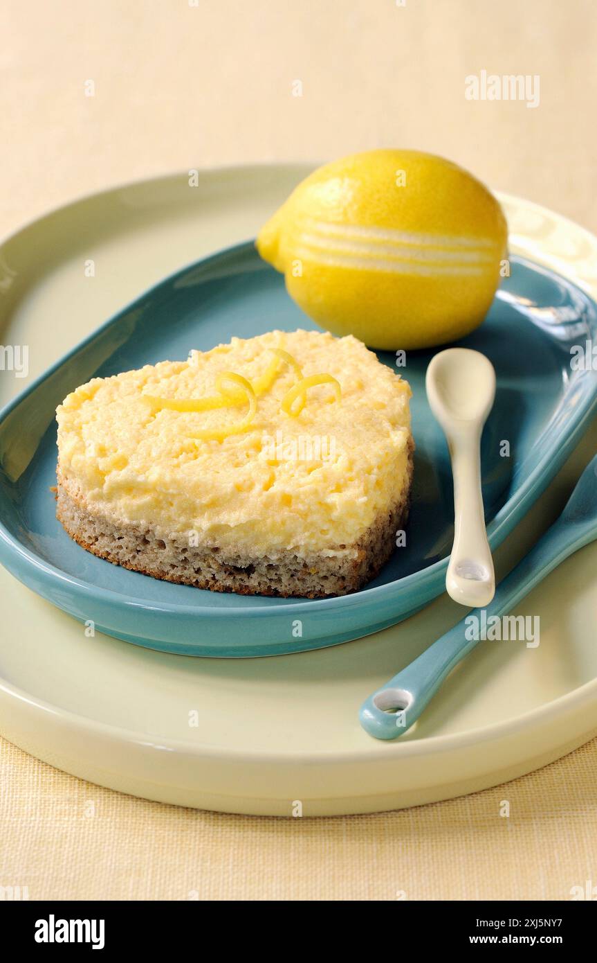 Light lemon cheesecake Stock Photo - Alamy