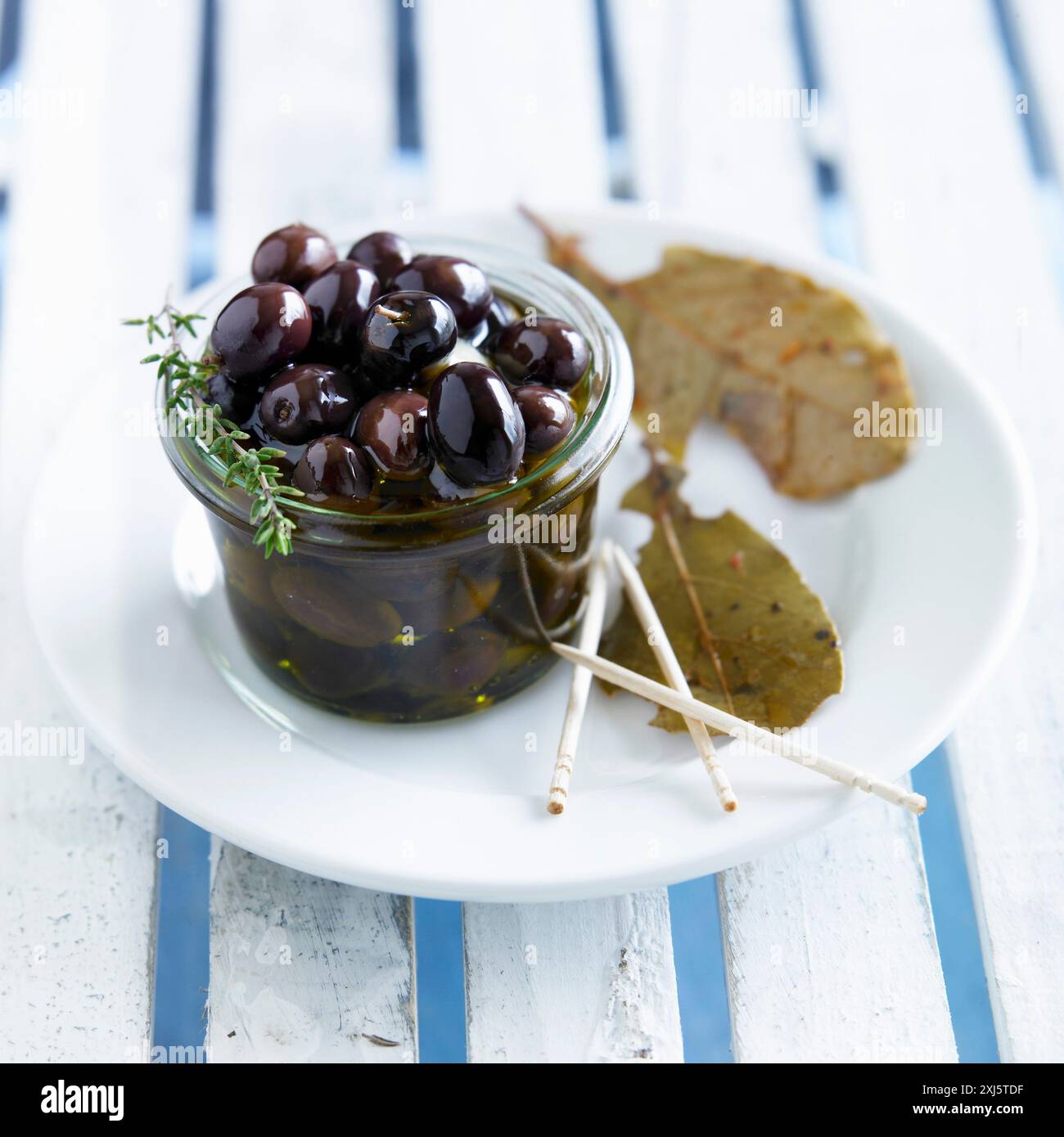 Provençal black olives Stock Photo - Alamy