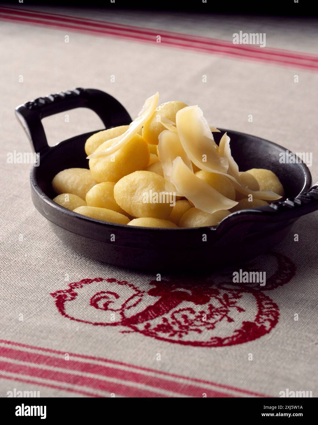 Alsation hi-res stock photography and images - Alamy