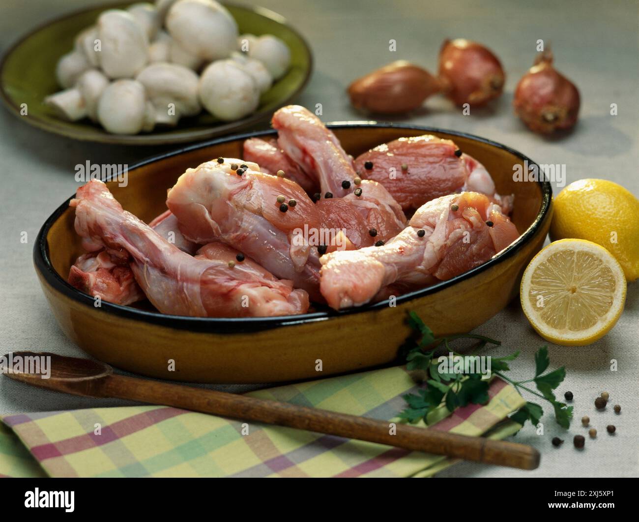 Chicken drumsticks before cooking Stock Photo - Alamy
