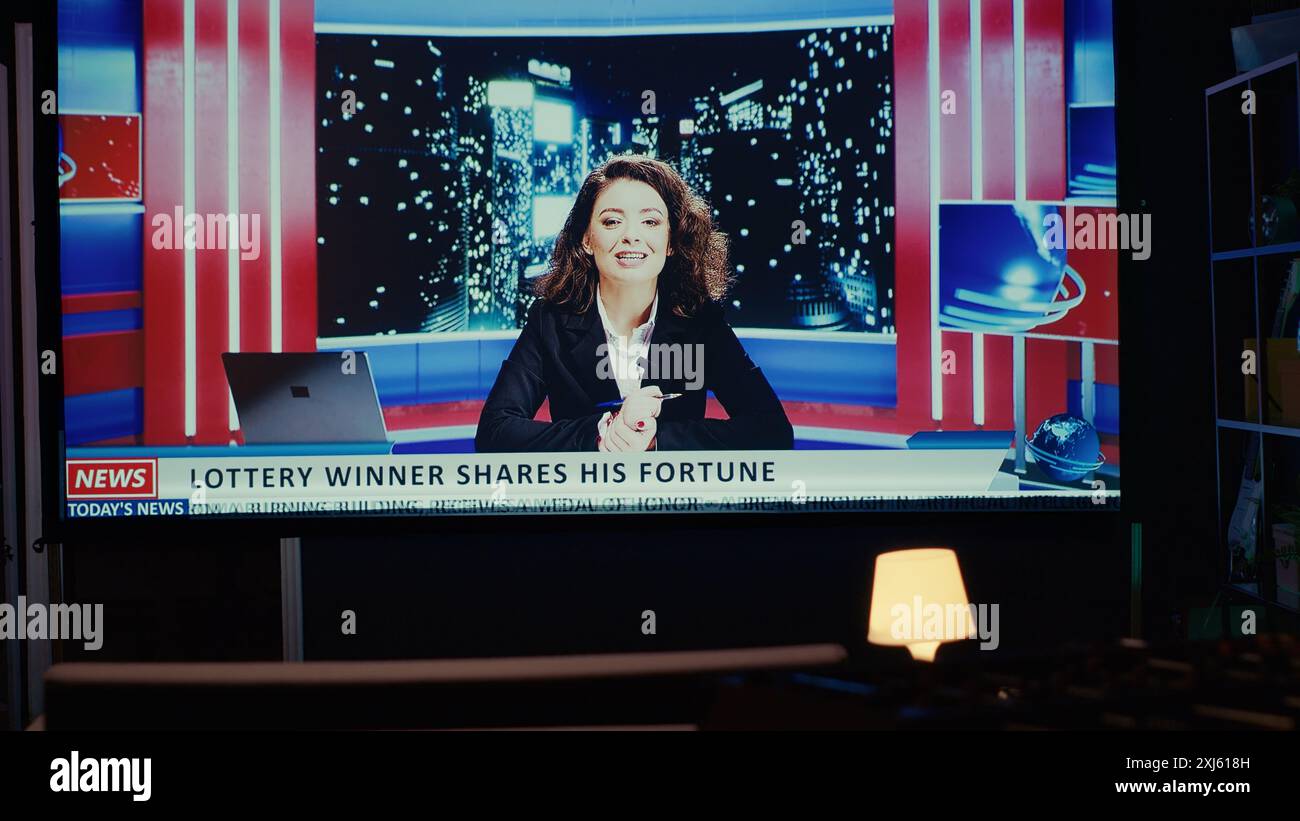 Newscast set empty hi-res stock photography and images - Alamy