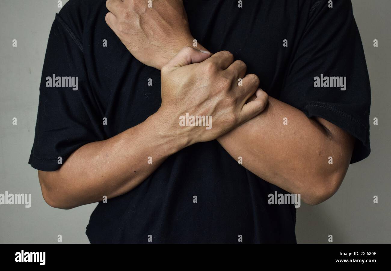 Forearm muscle strain hi-res stock photography and images - Alamy