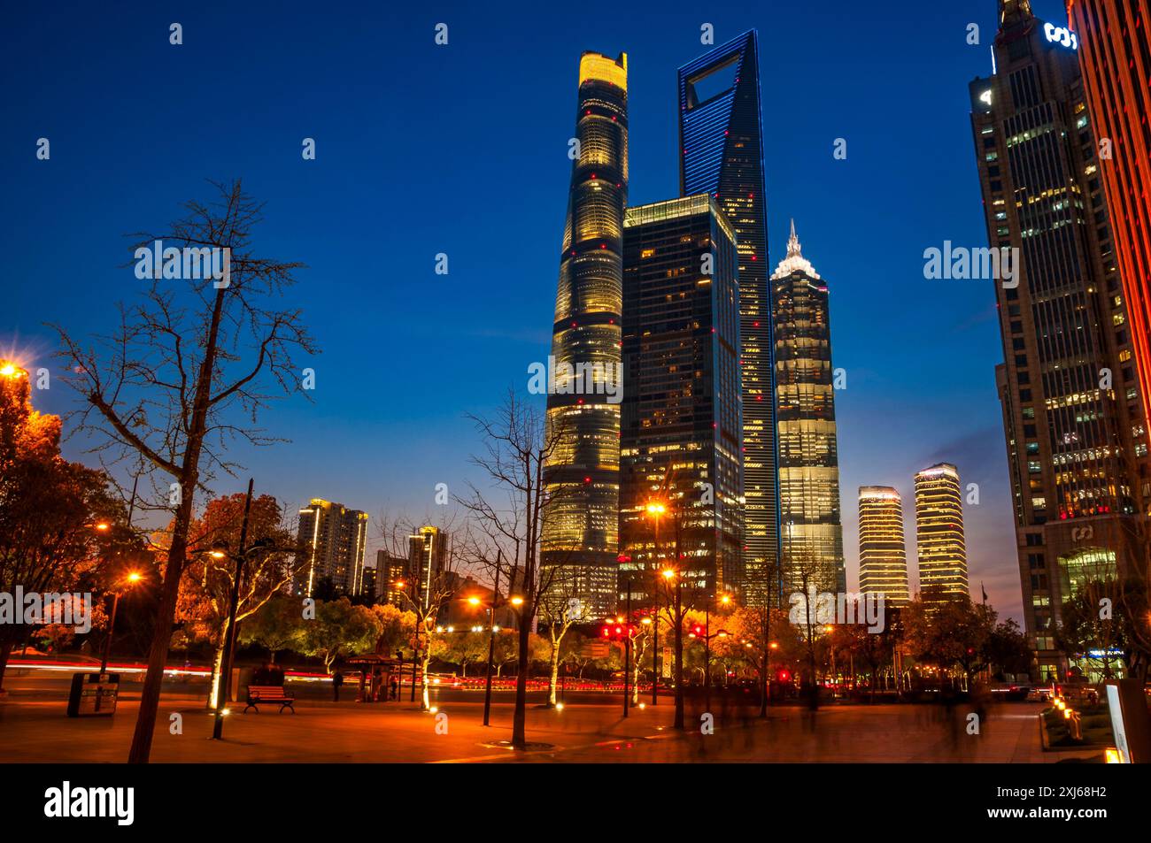 The Shanghai Tower, Jinmao Tower and Shanghai World Financial Center ...