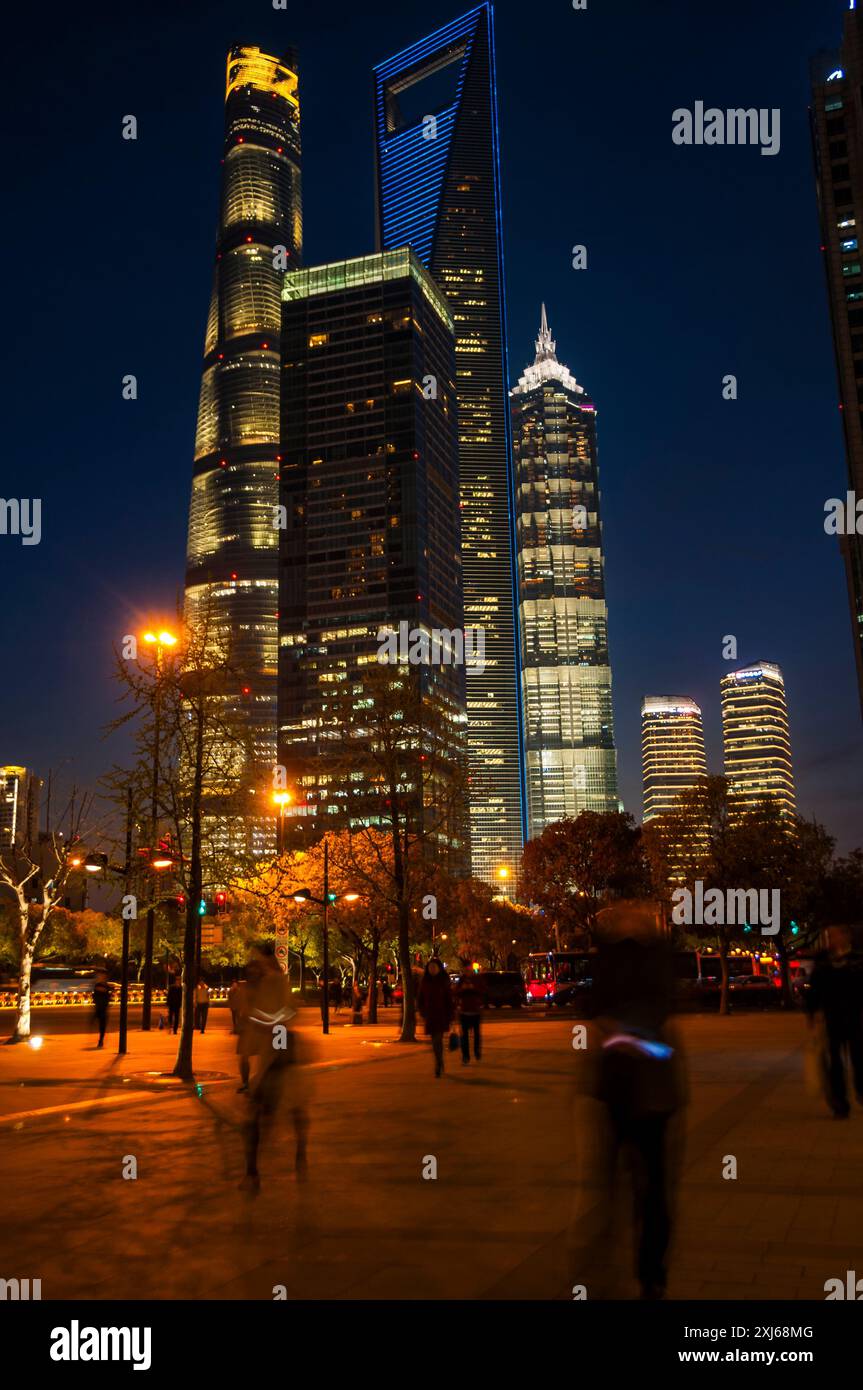 The Shanghai Tower, Jinmao Tower and Shanghai World Financial Center ...
