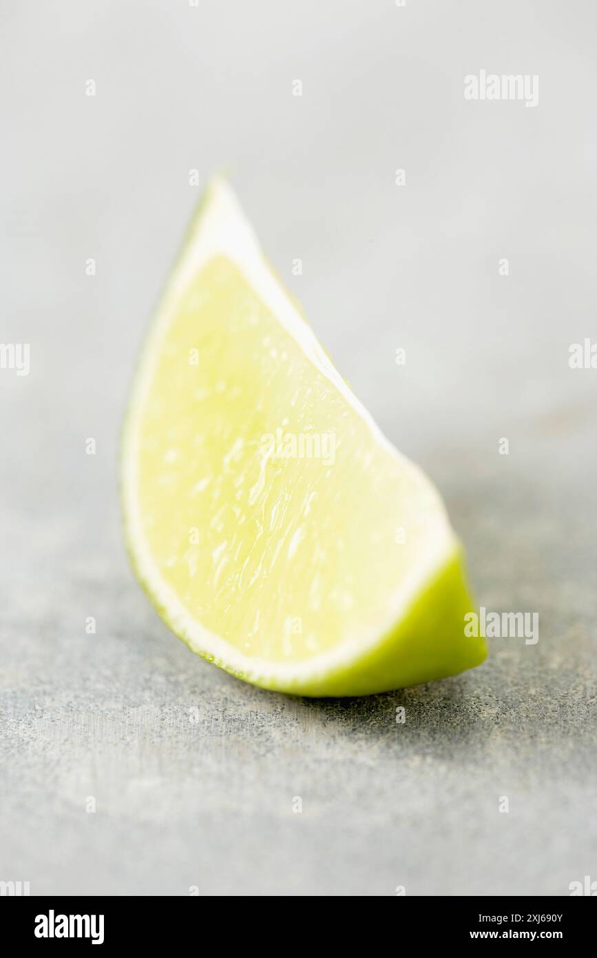 Slice of lemon Stock Photo - Alamy