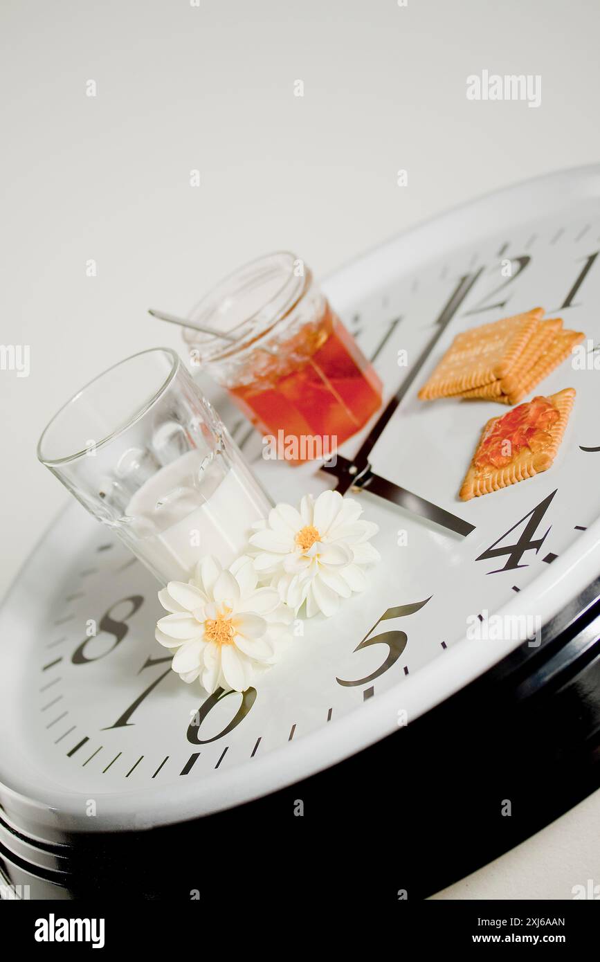 Four oclock tea hi-res stock photography and images - Alamy
