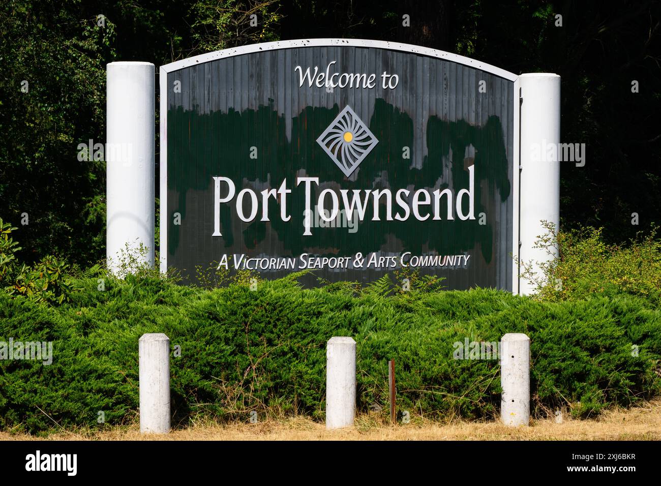 Port Townsend, WA, USA - July 15, 2024; Welcome to Port Townsend sign ...