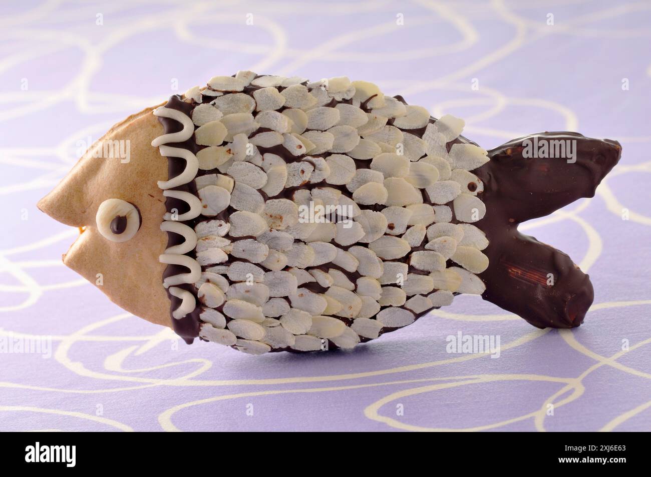 Fruit chocolate art hi-res stock photography and images - Alamy