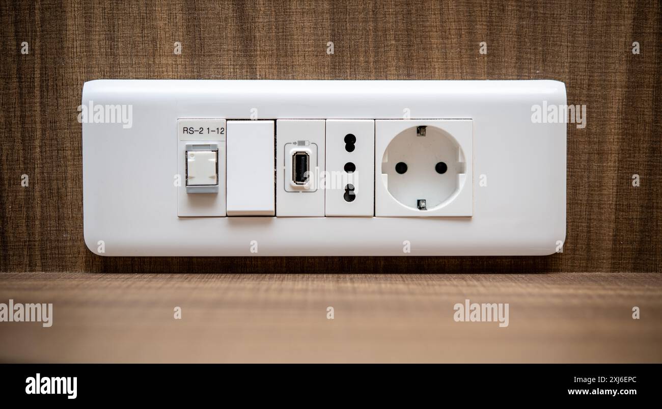 Rj 45 sockets hi-res stock photography and images - Alamy