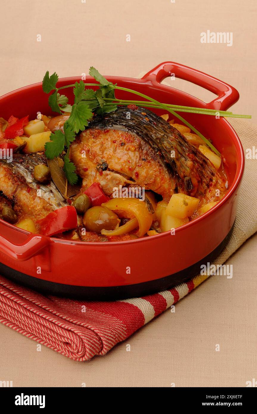 Red mullet and potato hi-res stock photography and images - Alamy