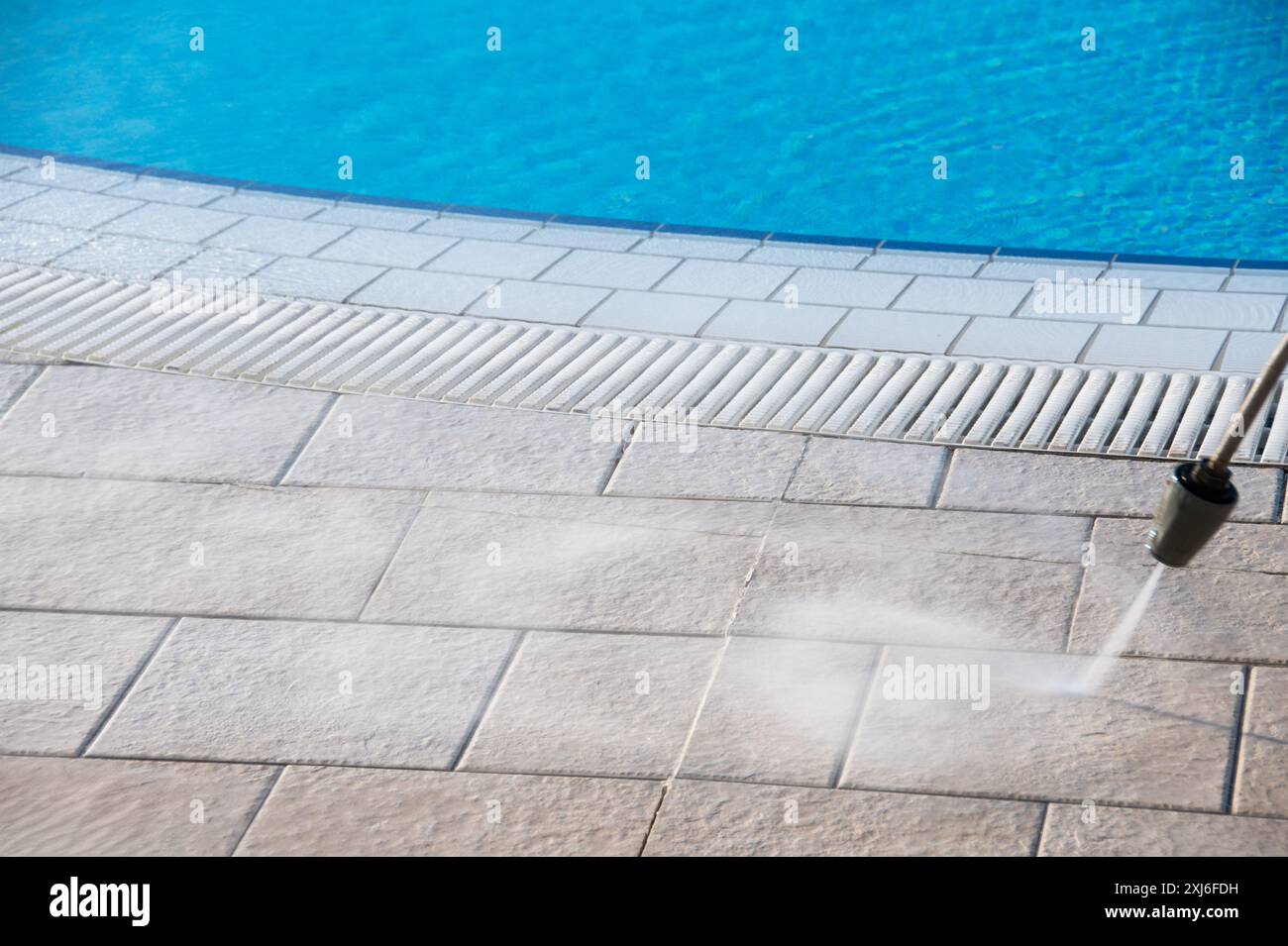 Tile jetting hi-res stock photography and images - Alamy