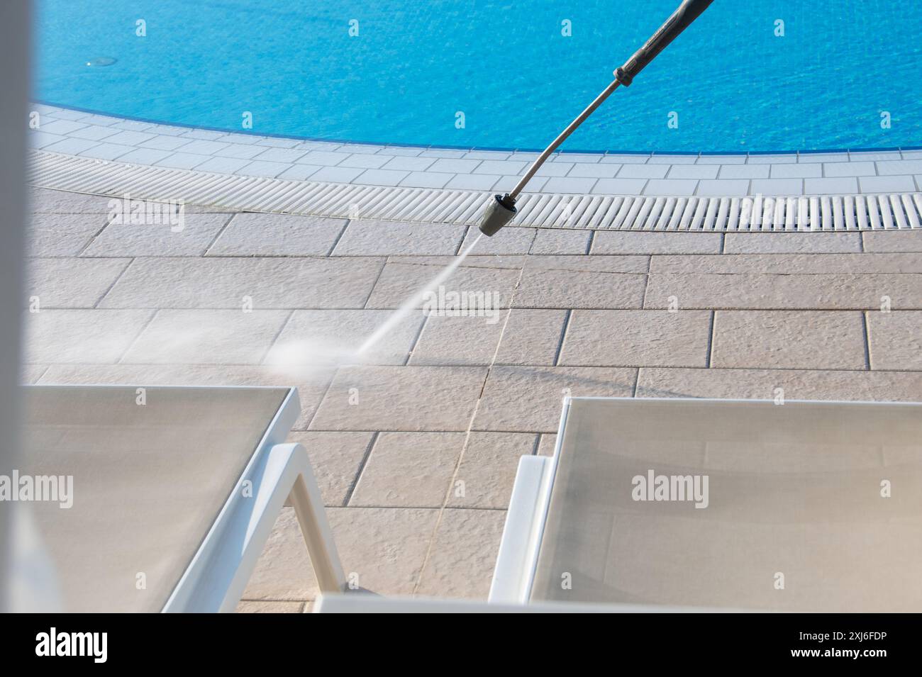 Pressure washing pool hi-res stock photography and images - Alamy