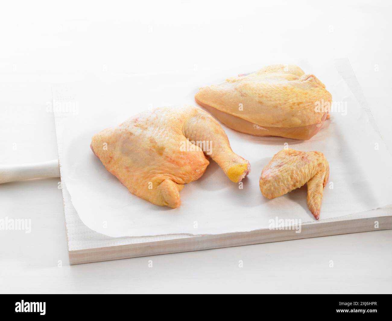 Raw pieces of chicken hi-res stock photography and images - Alamy