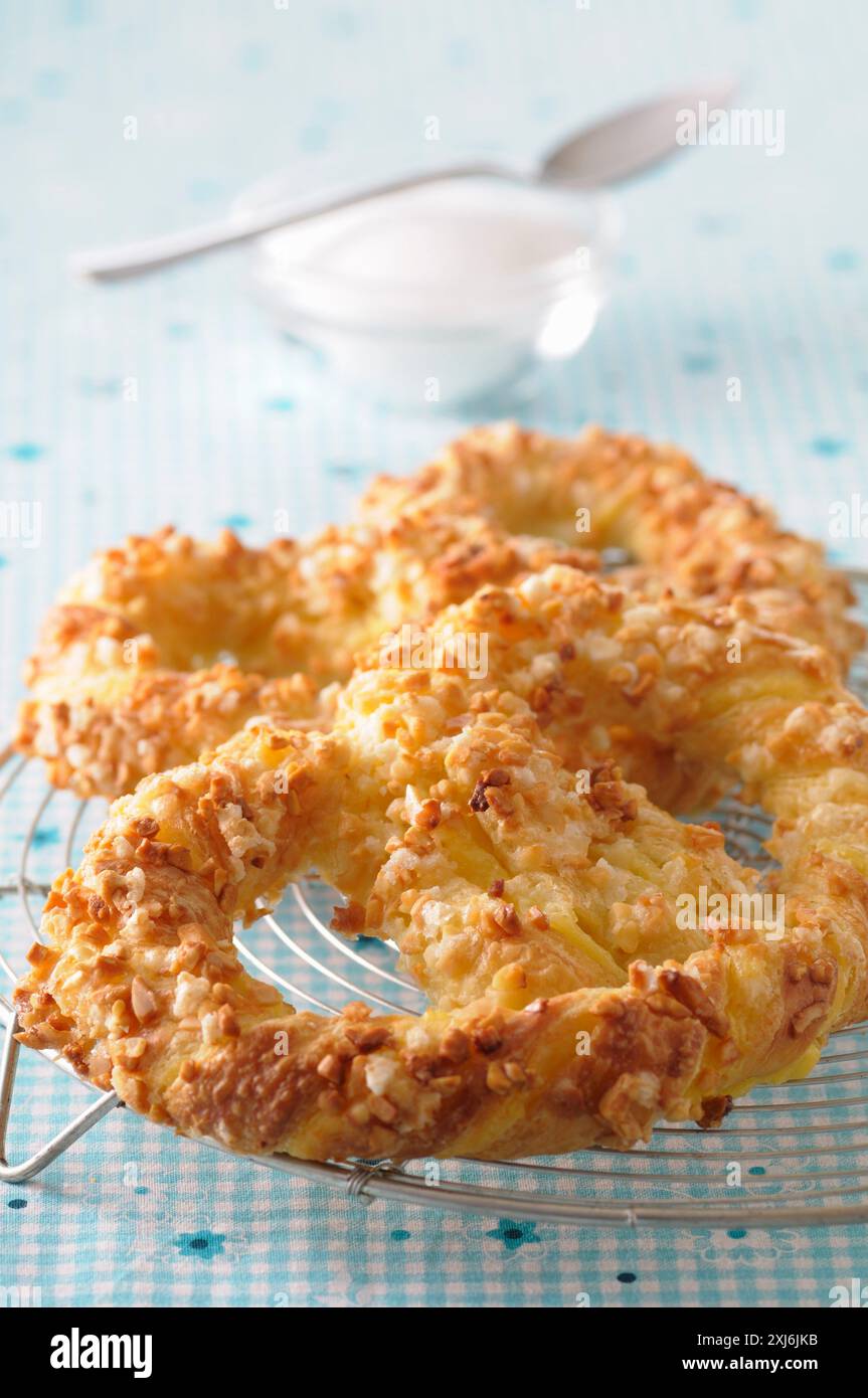 Sweet bretzel hi-res stock photography and images - Alamy