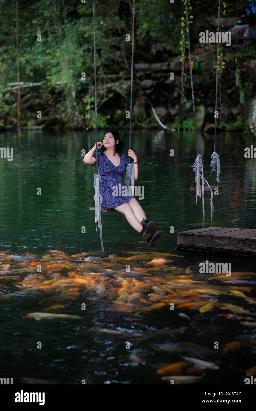 Swinging fish hi-res stock photography and images - Alamy