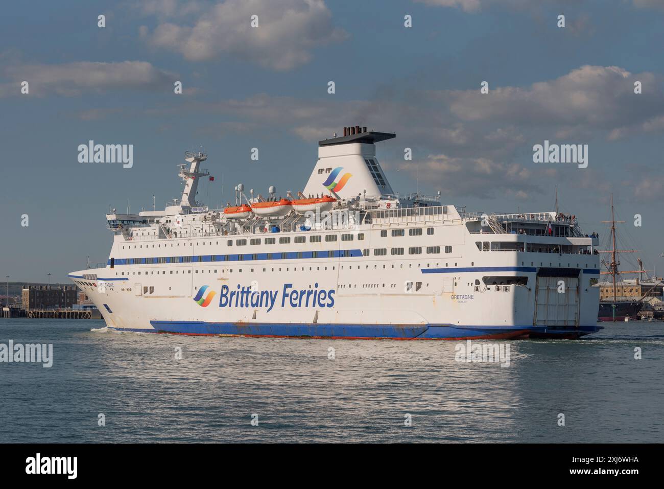 Portsmouth, England, UK. Bretagne a French roll on roll off ferry ...