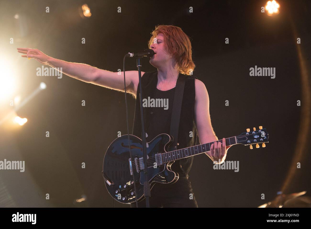 Lead singer matt thomson of english rock band the amazons hi-res stock ...