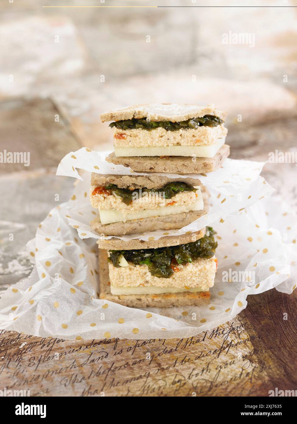 Shiitake mushroom sandwiches hi-res stock photography and images - Alamy