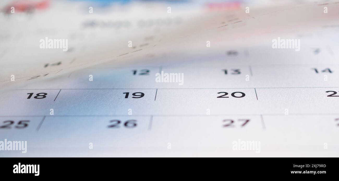 Flipping calendar hi-res stock photography and images - Alamy