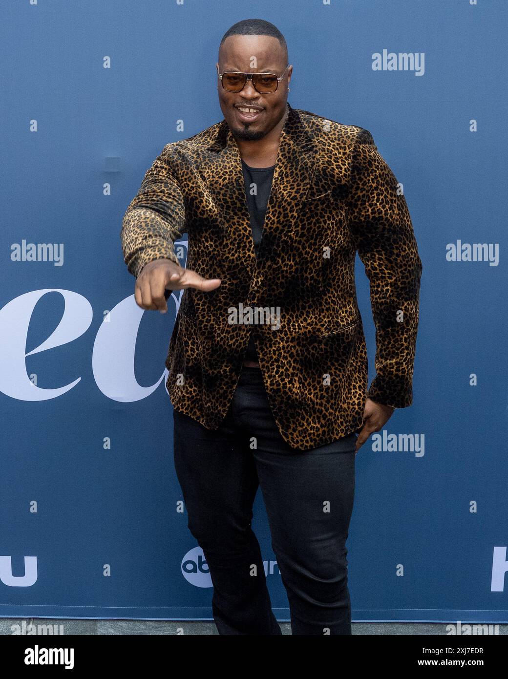 Thaddeus Coates arrives on the red carpet for the premiere of season 2 ...