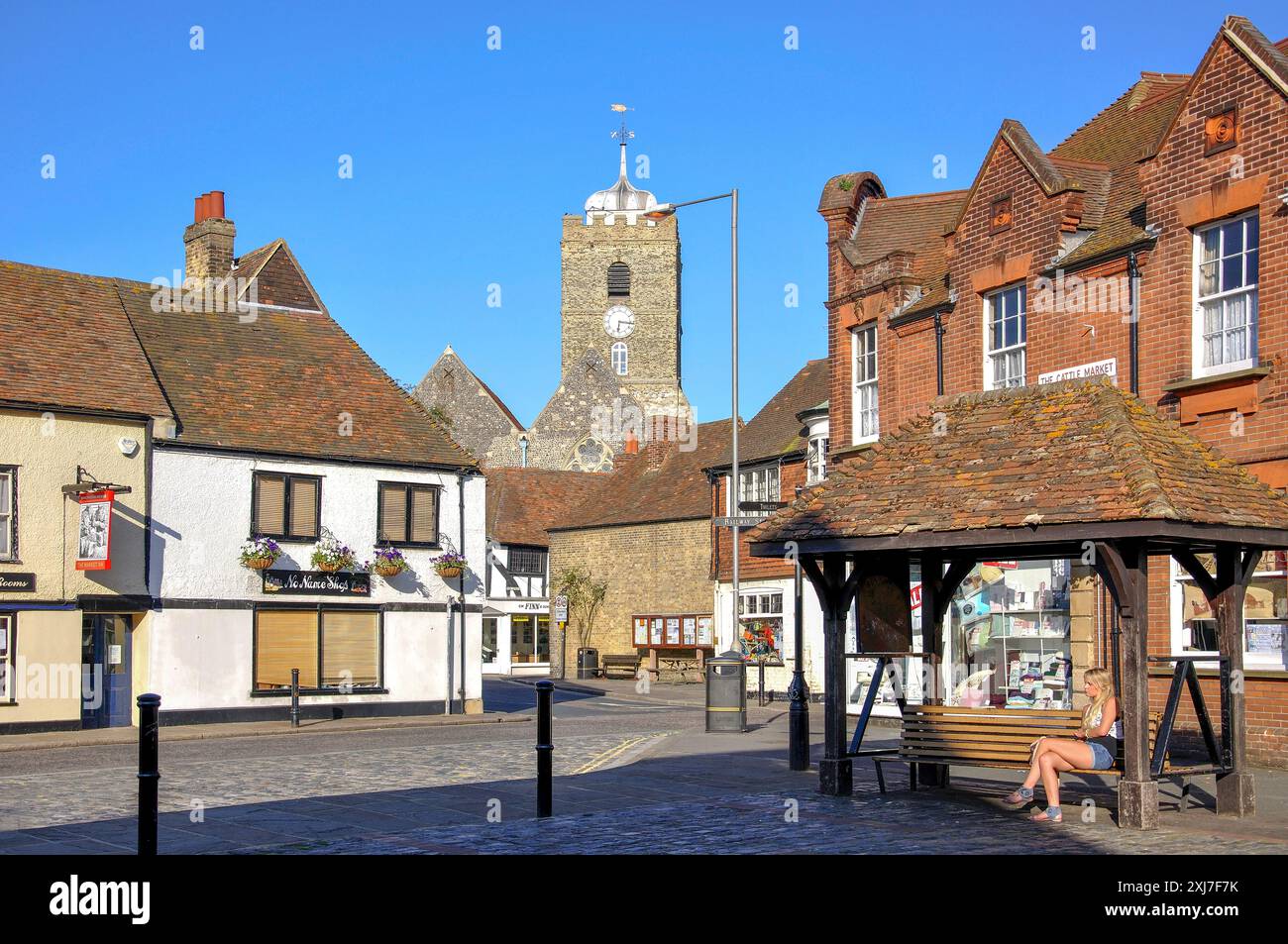 The Cattle Market showing St Peter's Church, Sandwich. Kent, England ...