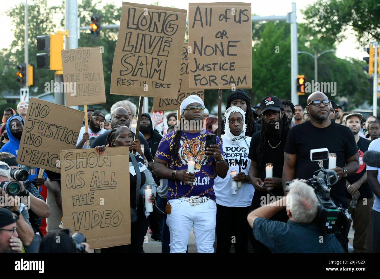 Mourners pay their respects near where homeless man Sam Sharpe was ...