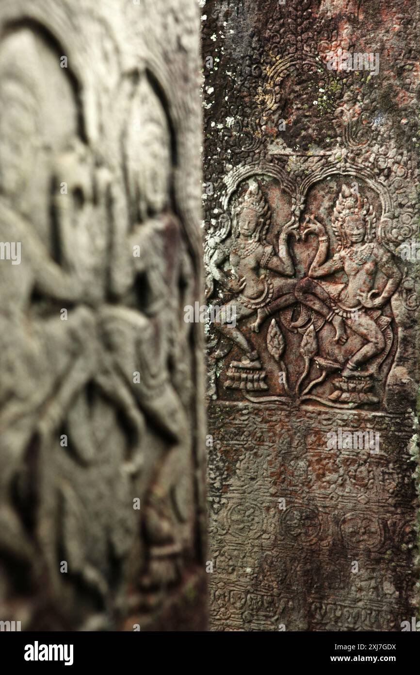 Ancient carved reliefs hi-res stock photography and images - Alamy
